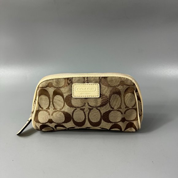 Coach | Bags | Coach Cosmetic Case 7 In Signature Canvas | Poshmark